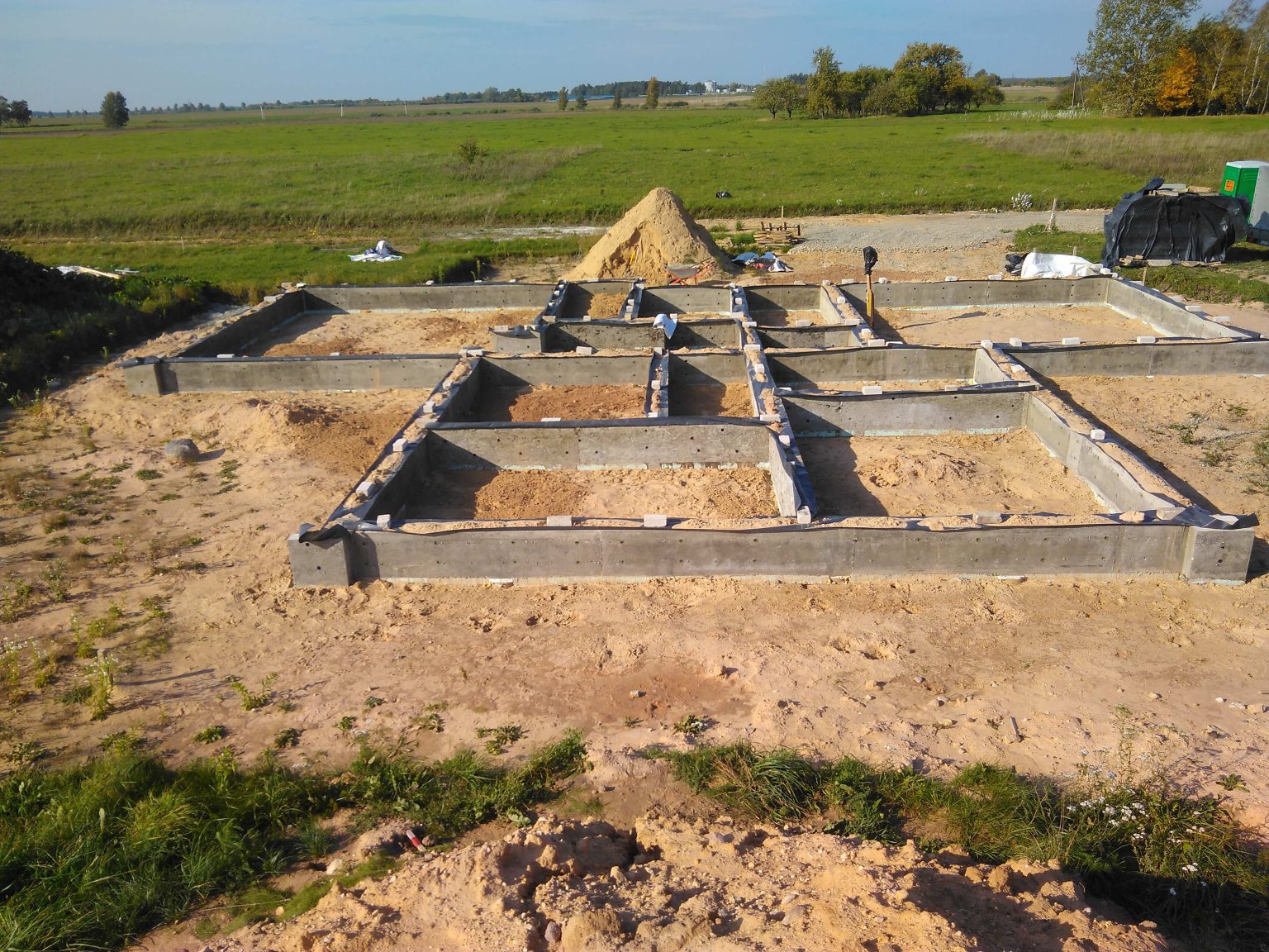 Mūrijimas ir betonavimas Panevėžyje. paneveziomurininkai.lt